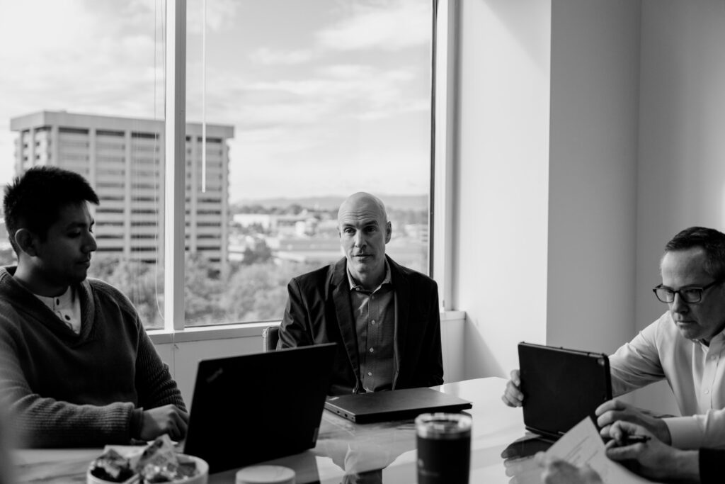 Distribution Services | PINE Advisor Solutions